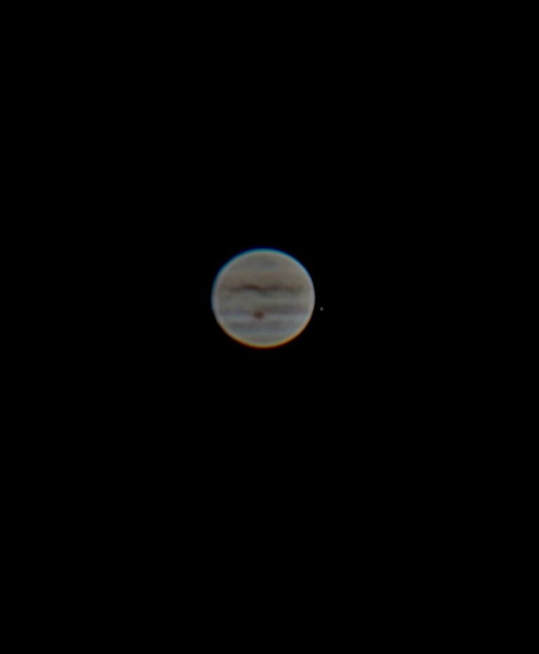 Jupiter through a telescope: what do you really see?